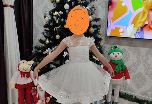 Платье праздничное на девочку 110