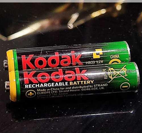 Два аккумулятора AAA Kodak HR03 1000mAh 1,2V