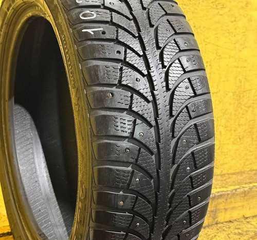 GT Radial Champiro IcePro 215/50 R17 89T