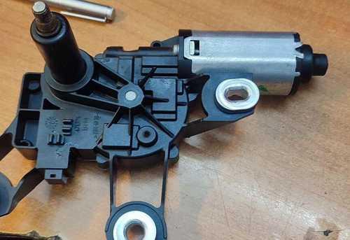 Valeo 404736Мотор стеклоочистителя зад.ford fiesta