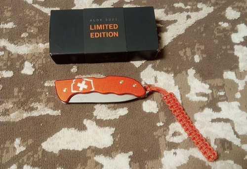 Нож Victorinox Hunter Pro Alox 2021 г