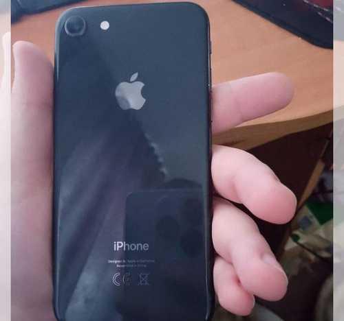 iPhone 8, 64 ГБ