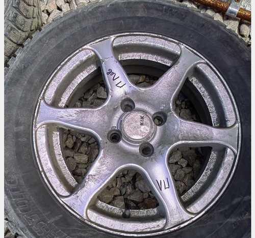 195/65 R15 Bridgestone WT17 Зима Литые R15 pсd:4x1