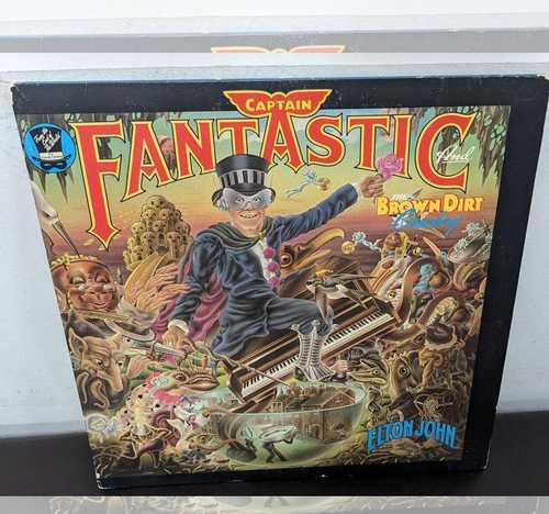 Elton John "Captain Fantastic" 1975 винил USA