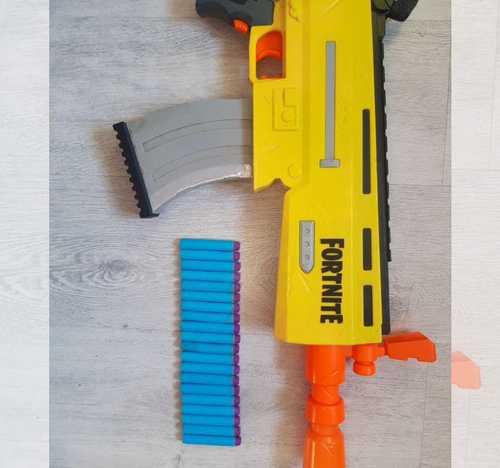 Автомат nerf fortnite scar