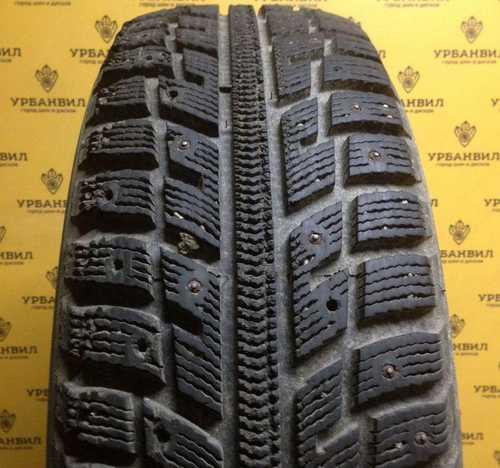 Kumho I'Zen KW22 215/65 R16