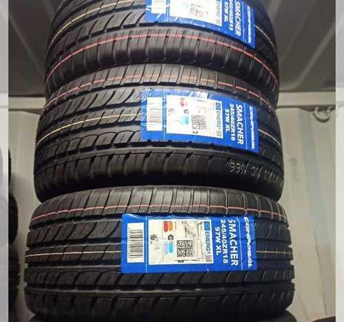 Compasal Smacher 245/40 R18 97W