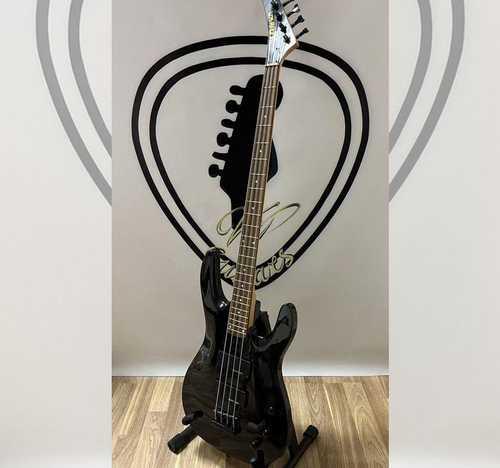 Бас-гитара kramer striker bass 422S Отл.сост