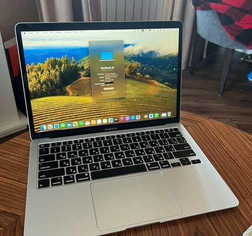 Apple MacBook air 2020 i3 256