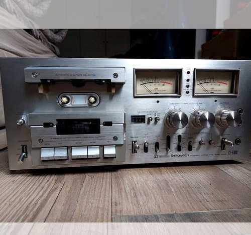 Кассетная дека Pioneer CT-F1000