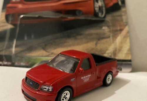 Ford F-150 SVT Lightning Hot Wheels Premium