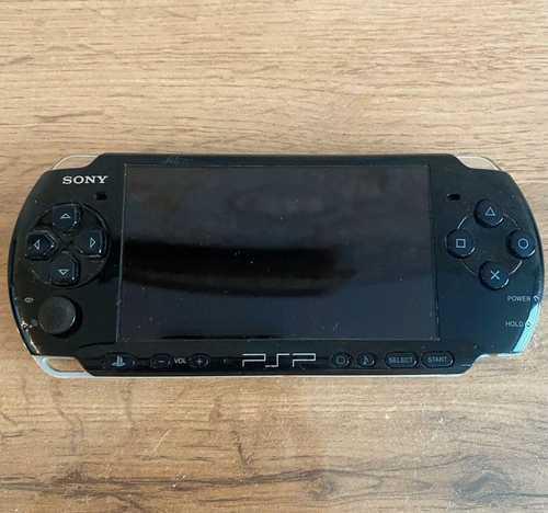 PSP 3008 прошитая   8 Гб карта