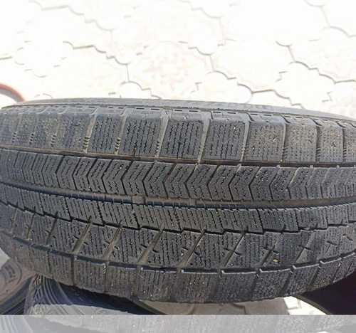 Dunlop Graspic DS3 185/65 R15 88S