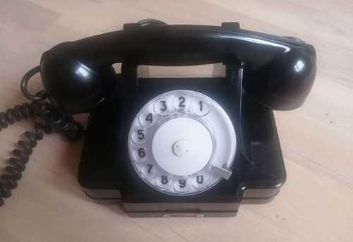 Стационарный телефон дисковый старый