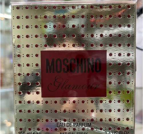 Moschino glamour