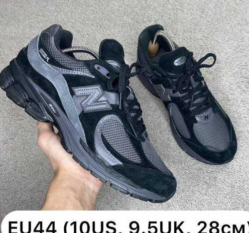 Оригинальные кроссовки New Balance 2002R 10US