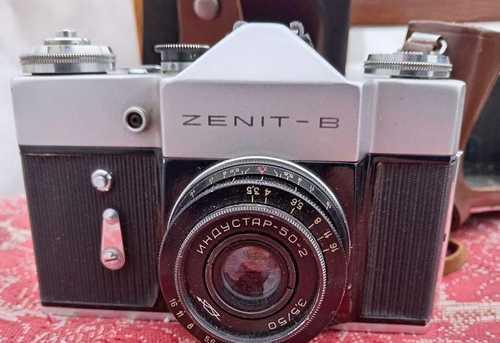Плёночный фотоаппарат Зенит-В