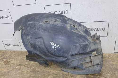 Подкрылок передний правый Renault Fluence