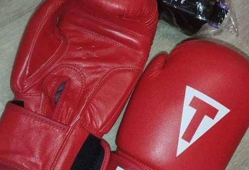 Боксерские перчатки для единоборств