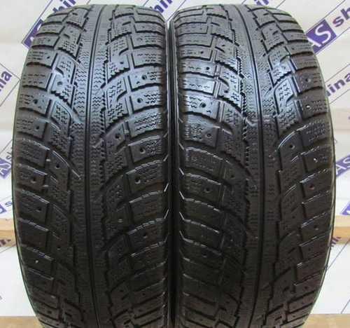 Kumho I'Zen RV Stud KC16 225/65 R17 99G