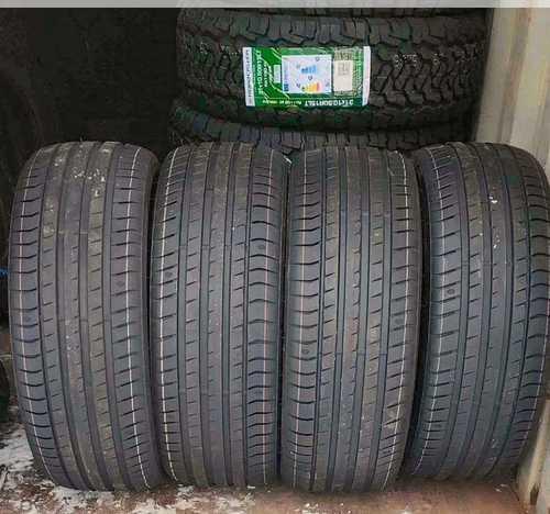 Triangle EffeXSport TH202 245/35 R20 и 275/30 R20