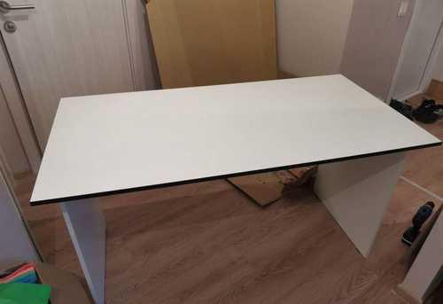 Компьютерный стол белый 140х70