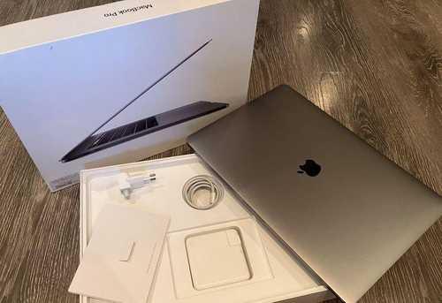 Macbook Pro 15 (2018 i7 16gb)