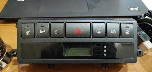 Блок кнопок и часы Kia Sorento 2006-2009