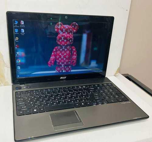 Ноутбук Acer Aspire 5742