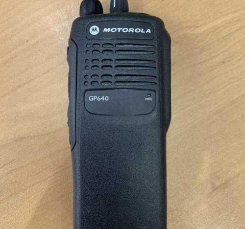 Рация Motorola GP640