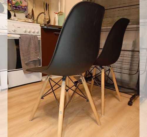 Стул кухонный eames