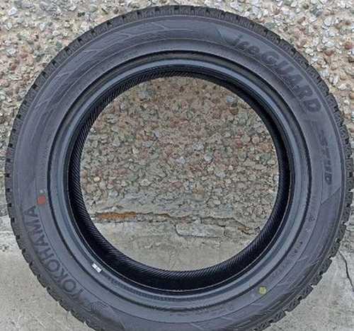 Yokohama Ice Guard Stud IG55 205/55 R16