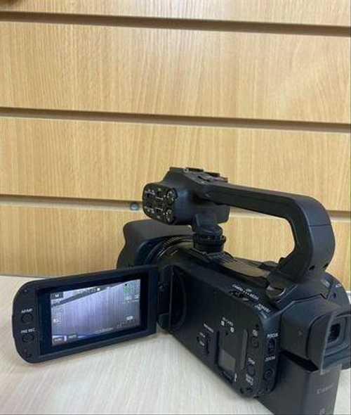 Видеокамера видеокамера Canon XA40