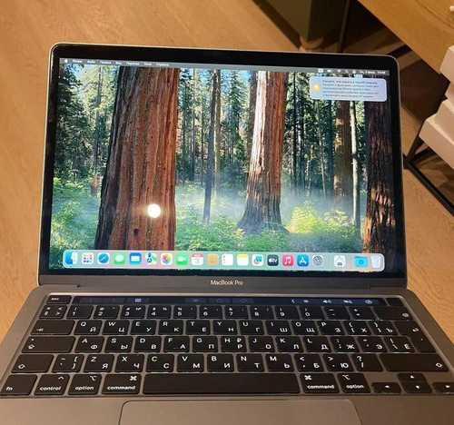 Apple macbook pro 13 2020