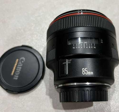 Canon EF 85mm f/1.2L без автофокуса