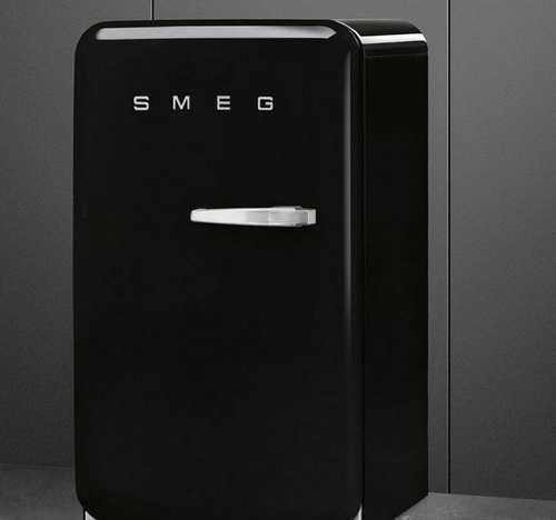 Холодильник Smeg FAB10LBL6