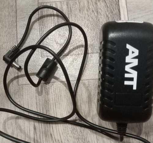 Бесшумный блок питания AMT