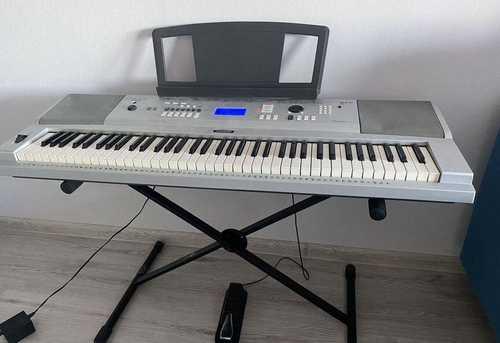 Синтезатор Yamaha DGX-230