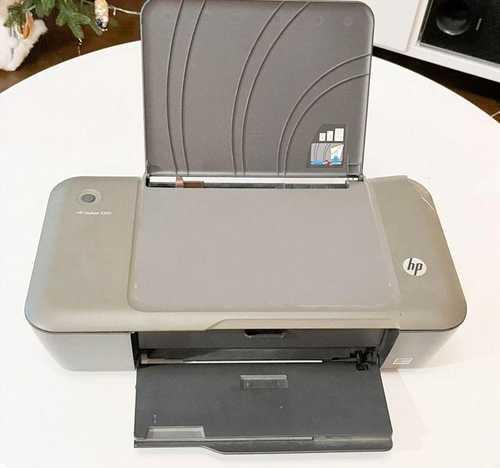 Струйный принтер hp deskjet 1000