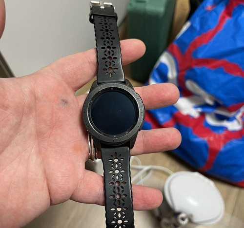 Samsung Galaxy Watch 42 мм Deep Black