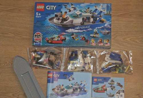 Конструктор Lego City 60277 Катер полицейский