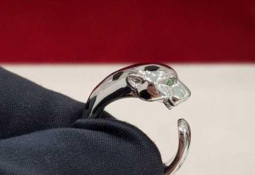 Золотое кольцо пантера Cartier с цаворитами
