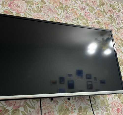 SMART TV thomson T32RTL5140