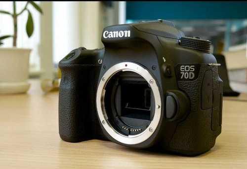Зеркальный фотоаппарат Canon 70d (не рабочий)