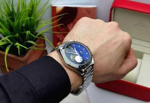 Массивные мужские часы Omega Speedmaster