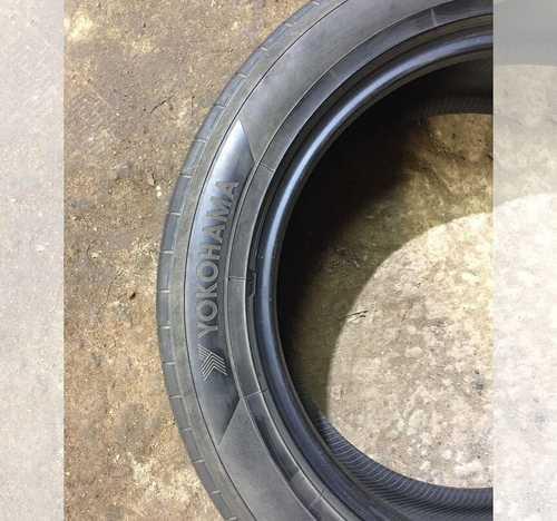 Yokohama BluEarth-XT AE61 225/55 R18