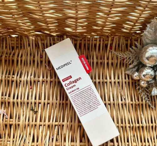 Medi-Peel Red Lacto Collagen Cream Укрепляющий кре