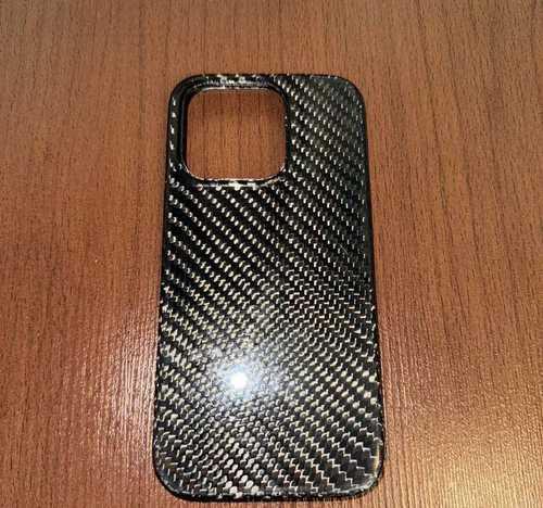 Карбоновый чехол iPhone 15 pro