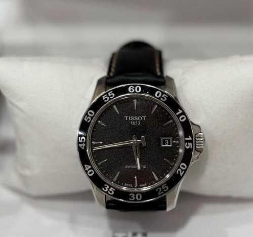 Мужские наручные часы механические Tissot