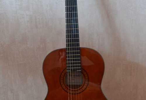 Классическая гитара Naranda